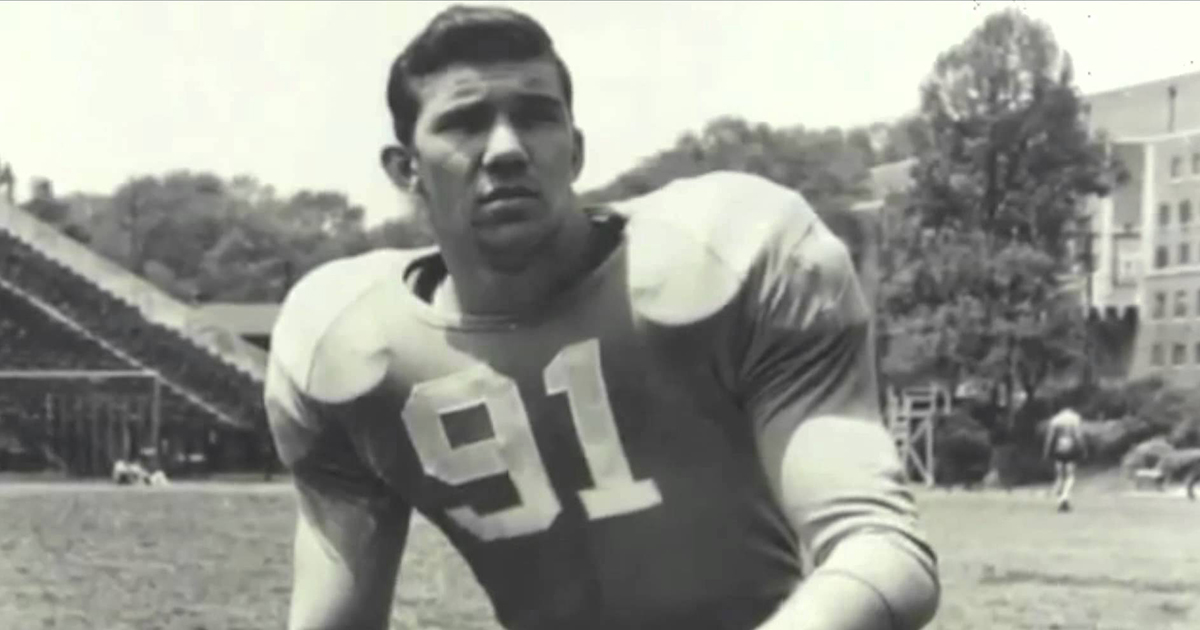 Tennessee alumnus remembered as a football legend ahead of his time